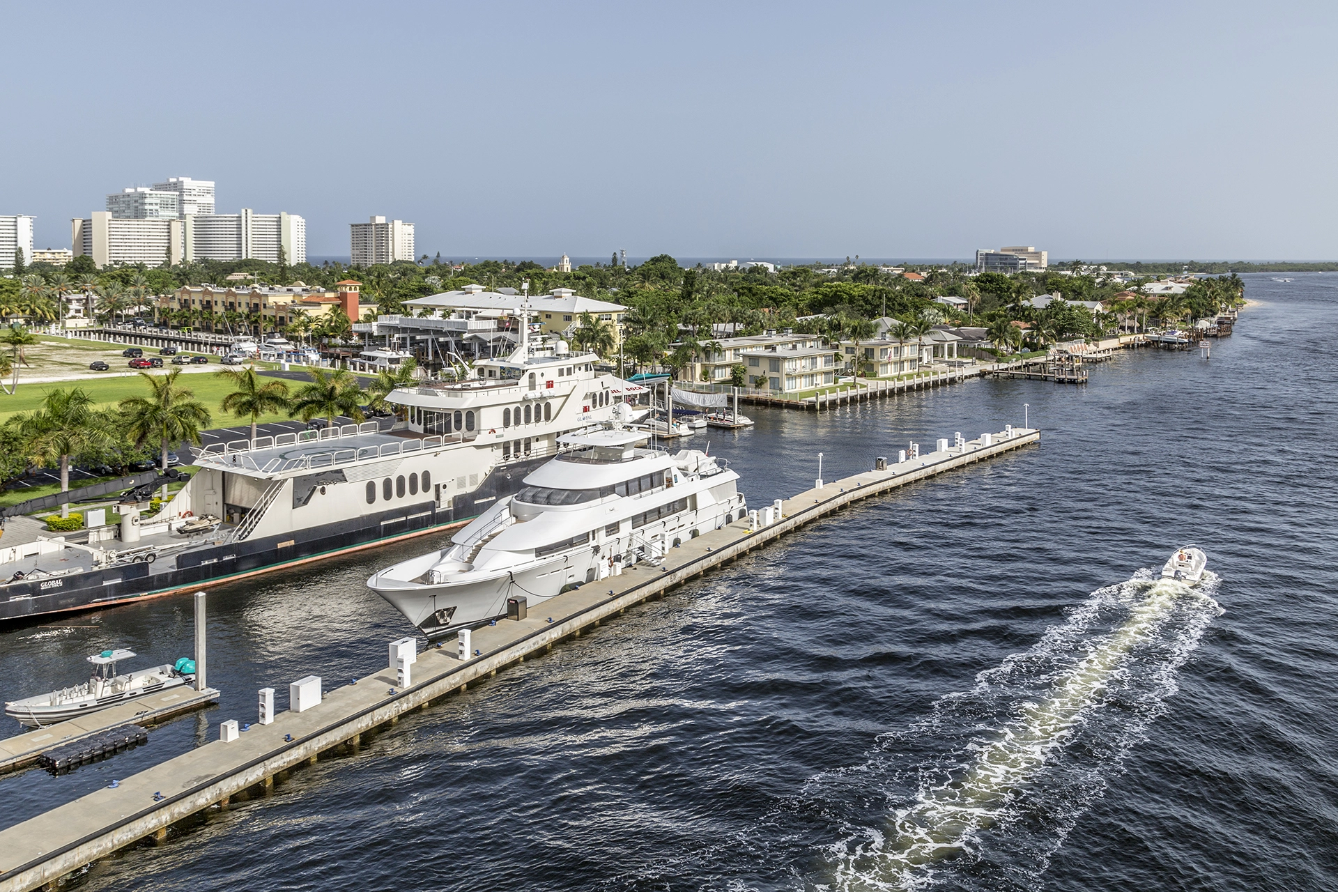 Expert Marine construction in Boca Raton - Tides Marine Construction
